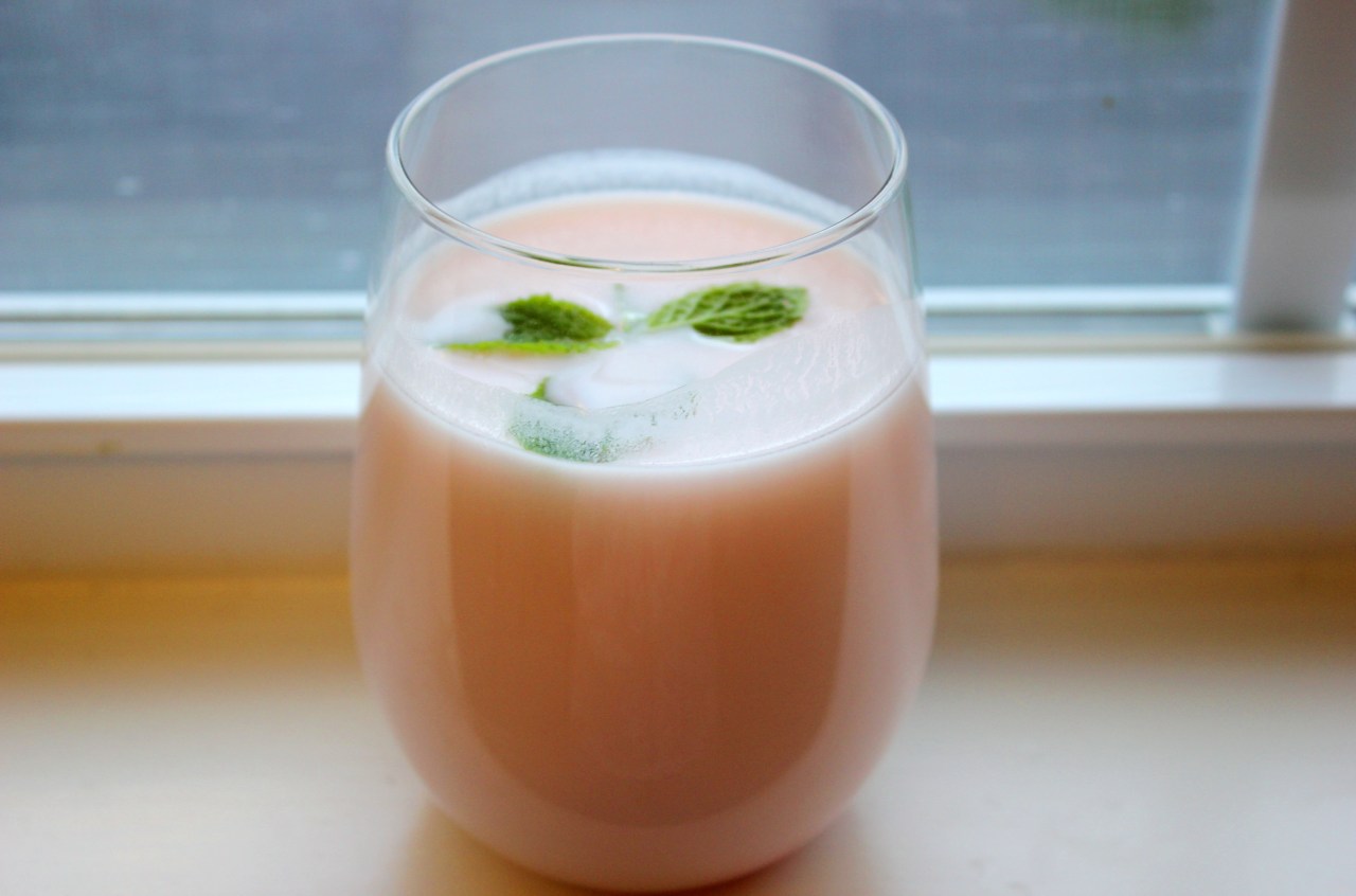 Pink Lassi / Indian Yogurt Drink | Aish Cooks